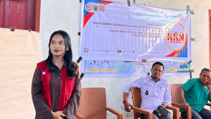 Mahasiswa KKNT Gelombang 114 Program ASSAMATURU Universitas Hasanuddin menggelar kegiatan ...